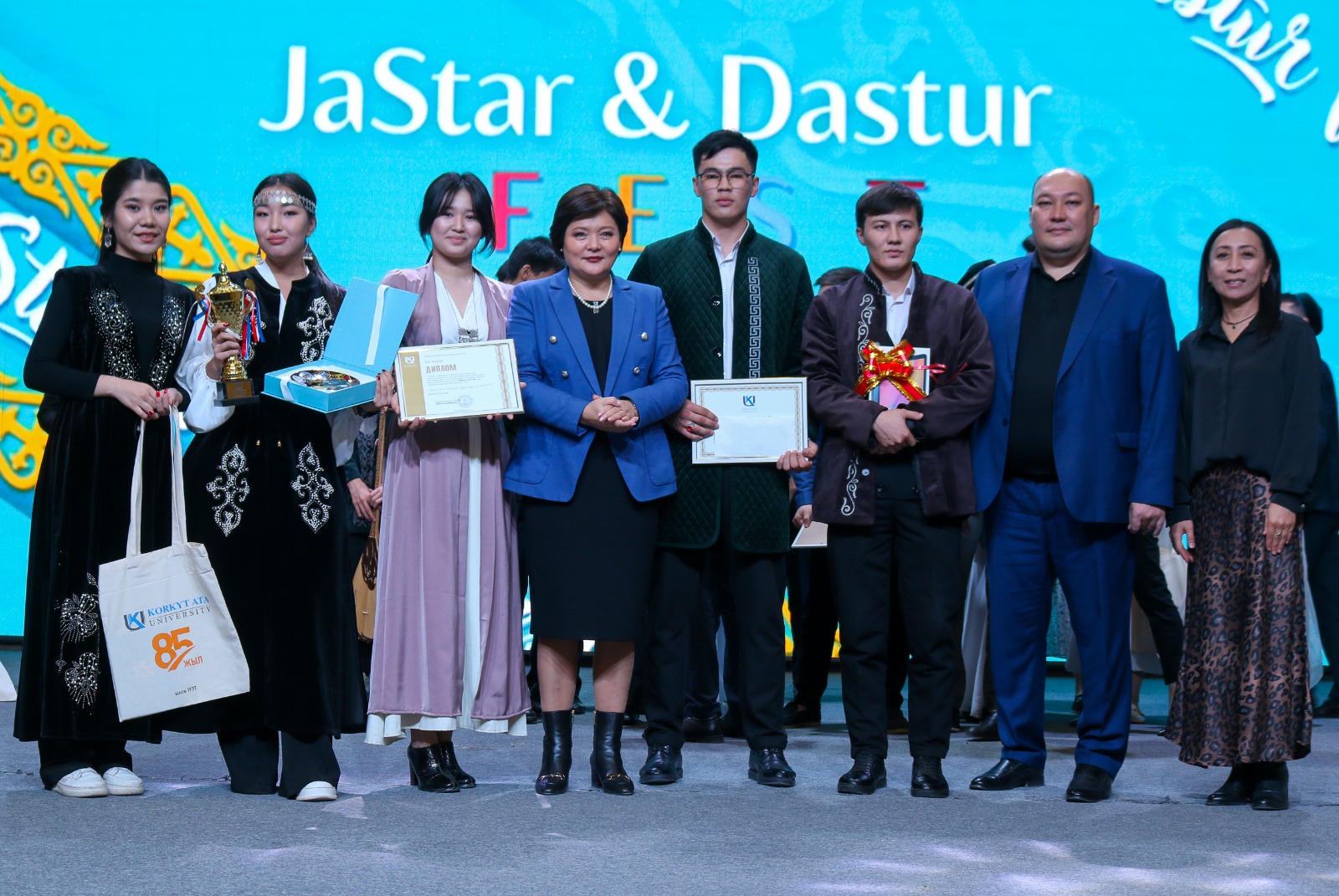 Республикалық «JASTAR & DASTUR FEST» фестивалі өтті